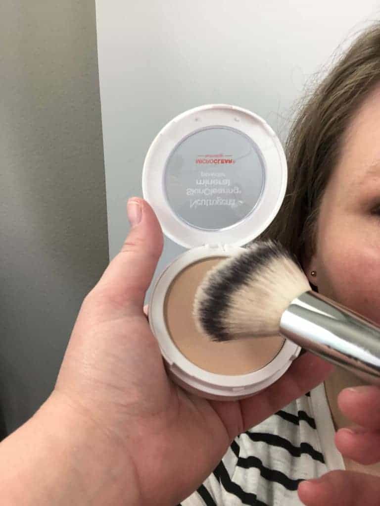 Beauty Class: Easy Tutorial on How To Use Stick Foundation for ...