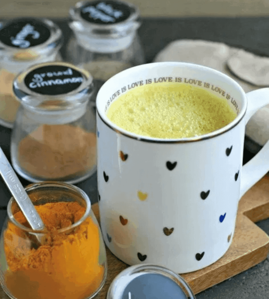 8 Anti-Inflammatory Turmeric Golden Milk Recipes You Should Try! - I Spy Fabulous
