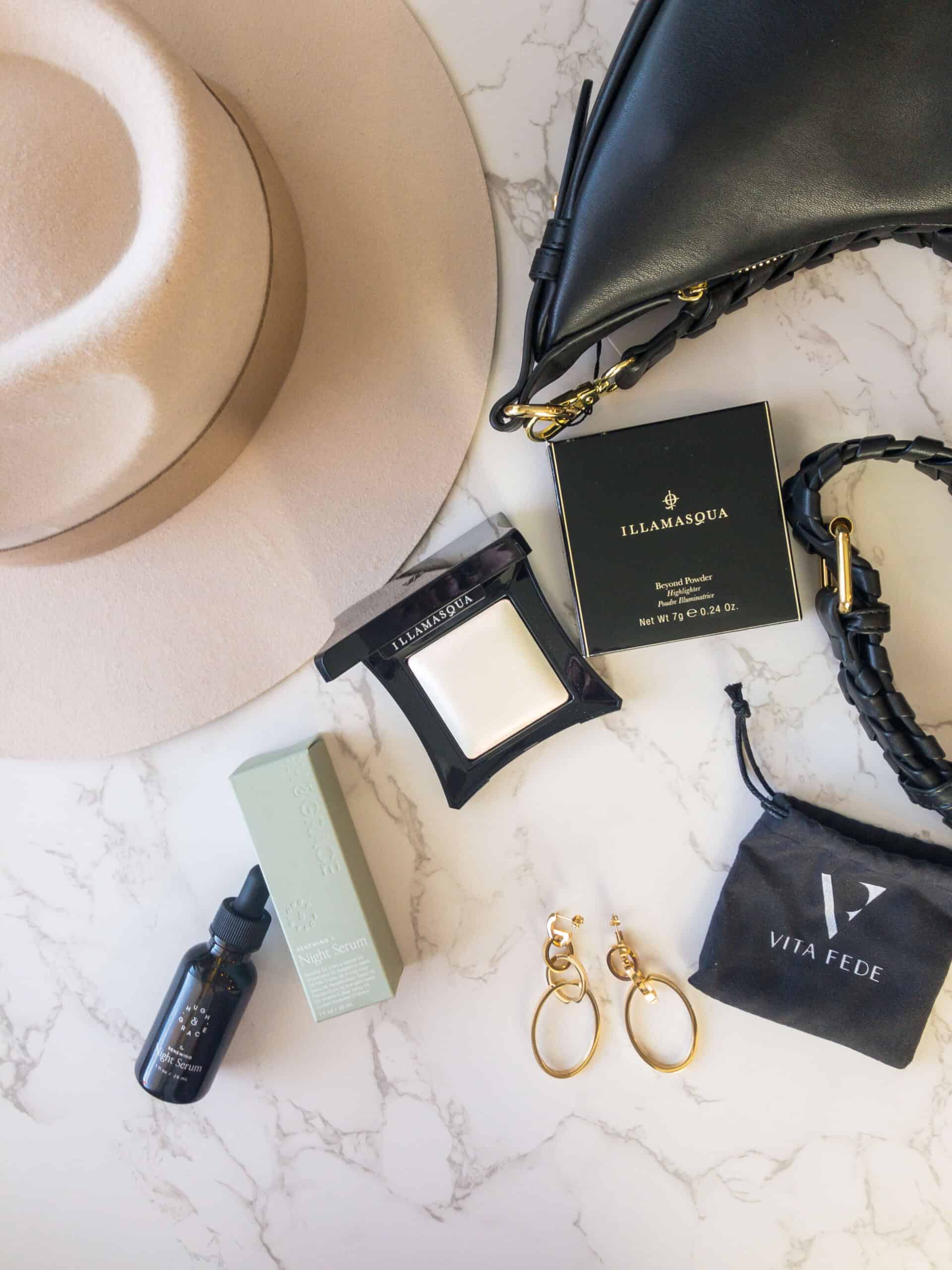 The Chic Spring Curateur Subscription Box & $25 Off and a FREE GIFT ...