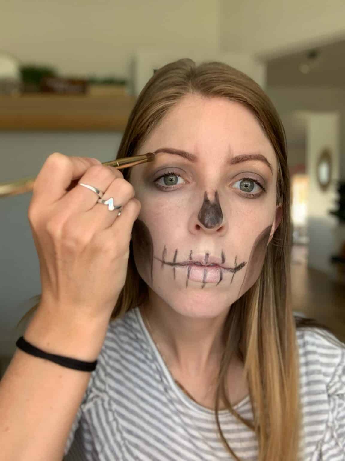 An Easy Skeleton Makeup Tutorial With Real Makeup (VIDEO) - I Spy Fabulous