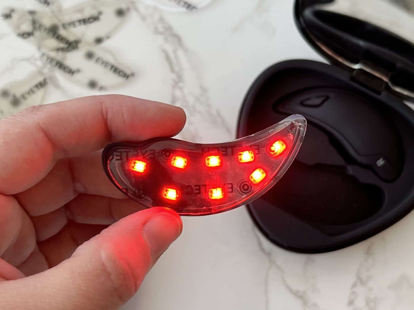 Treat Undereye Puffiness, Dark Circles & Wrinkles with Eyetech by Space ...